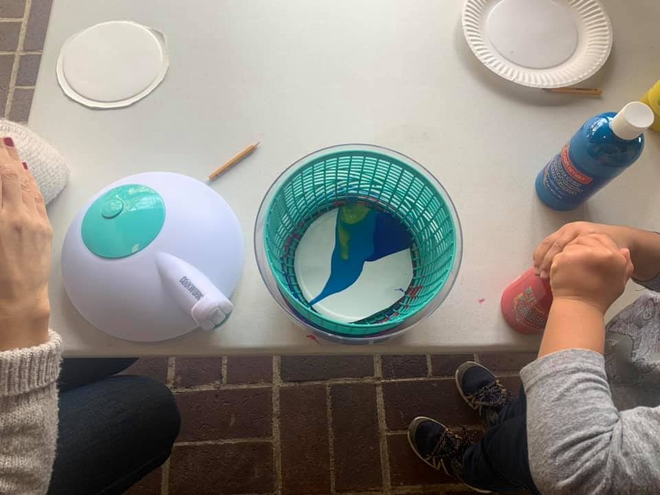 Preschool STEAM ~ Spin Art ~ Centrifugal Force – Kids Blog